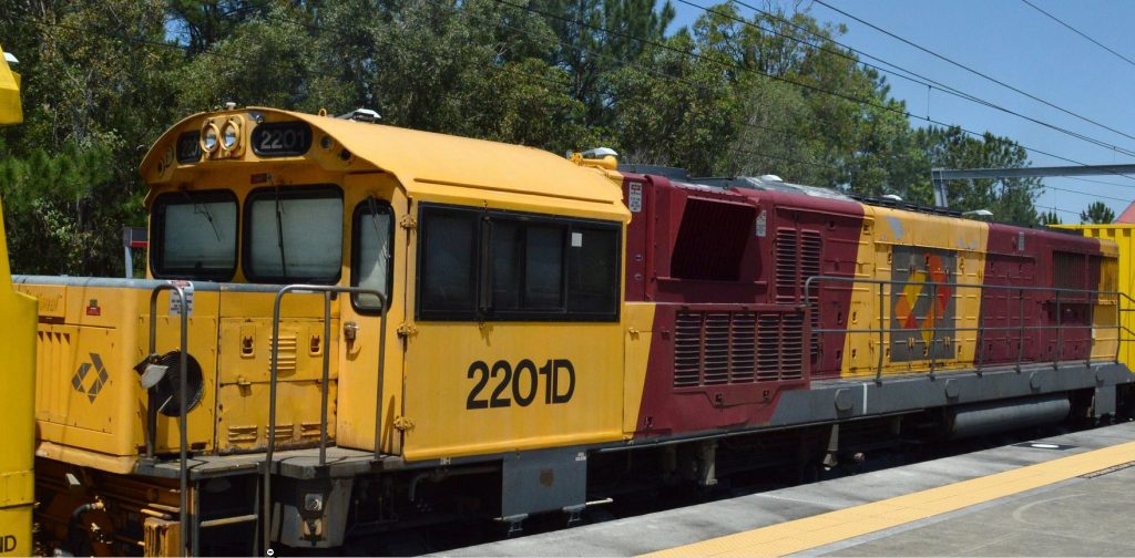 Q2102 | QR BRONCOS AURIZON LOGO | #2201D C.2012 - 2016 - Southern Rail ...